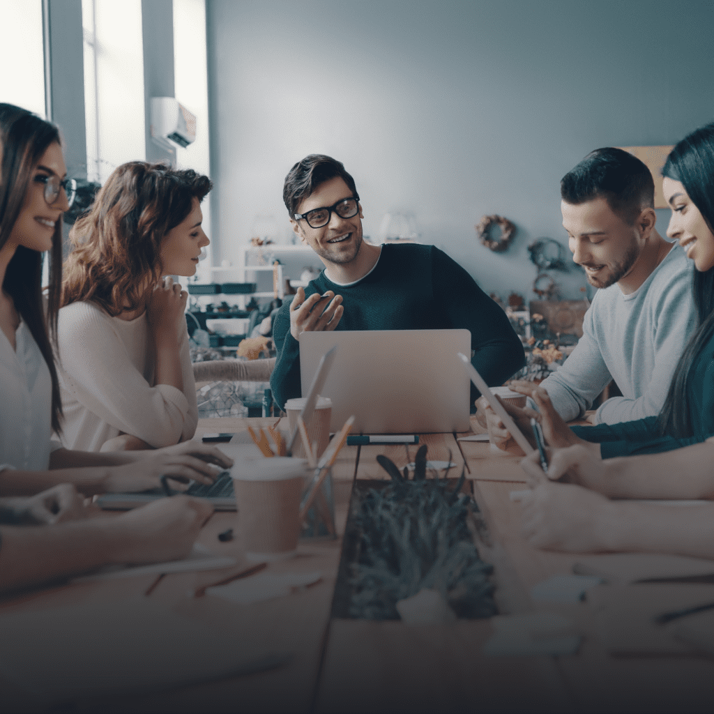 6 Tools to Strengthen Your Team's Communication - Moveapps